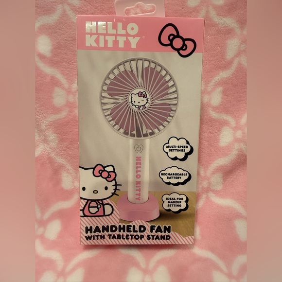 Hello Kitty | Makeup | Hello Kitty Pink And White Handheld Fan W ...